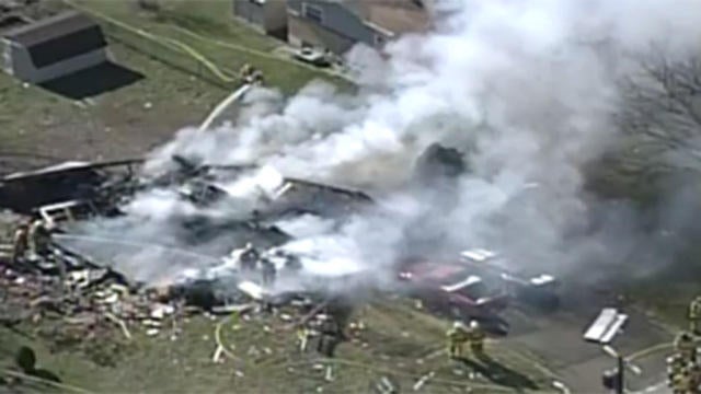 Western Pa. explosion completely levels house; cause unknown - CBS News