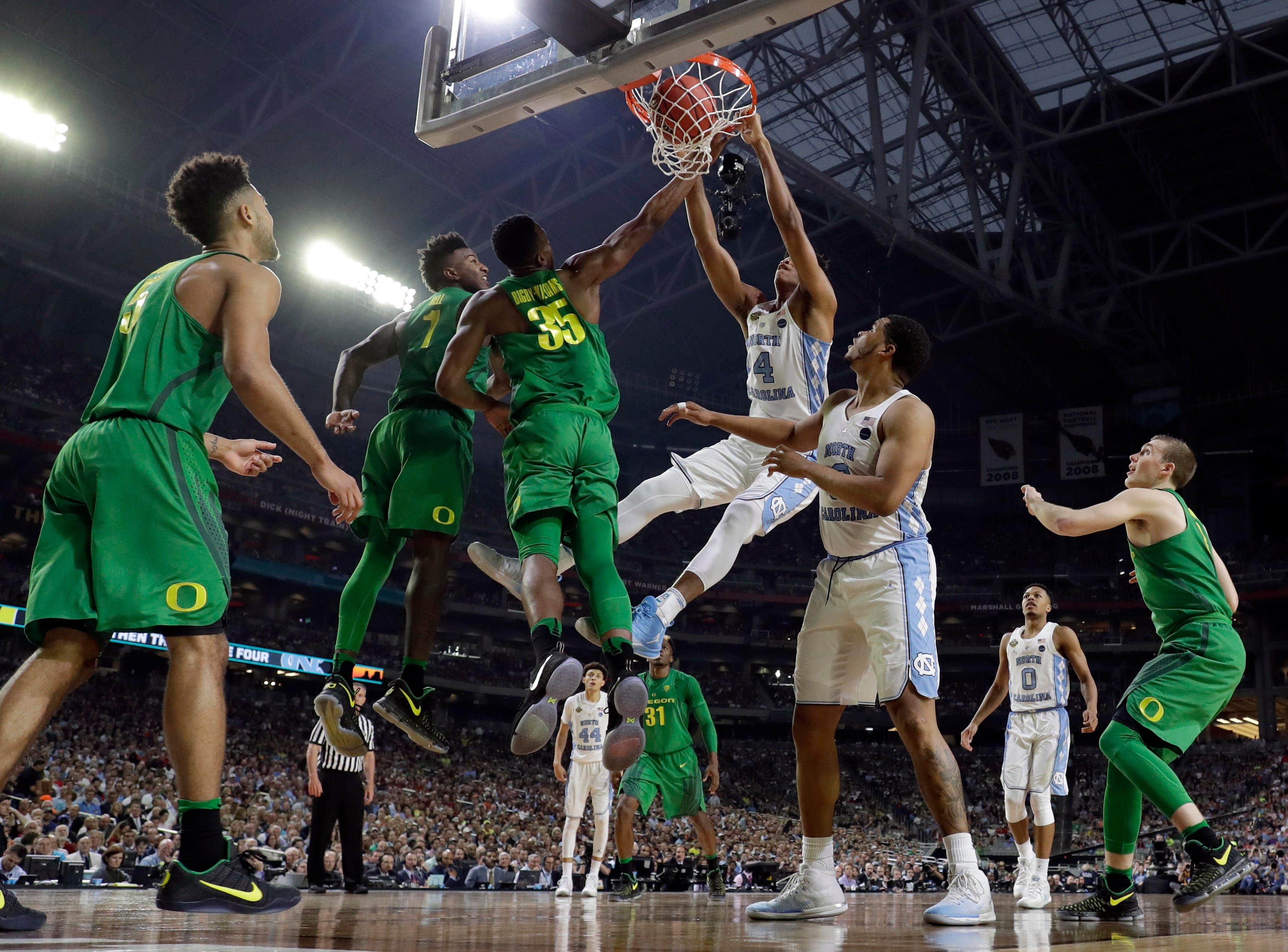UNC heads to finals despite missing 4 straight free throws at end of ...