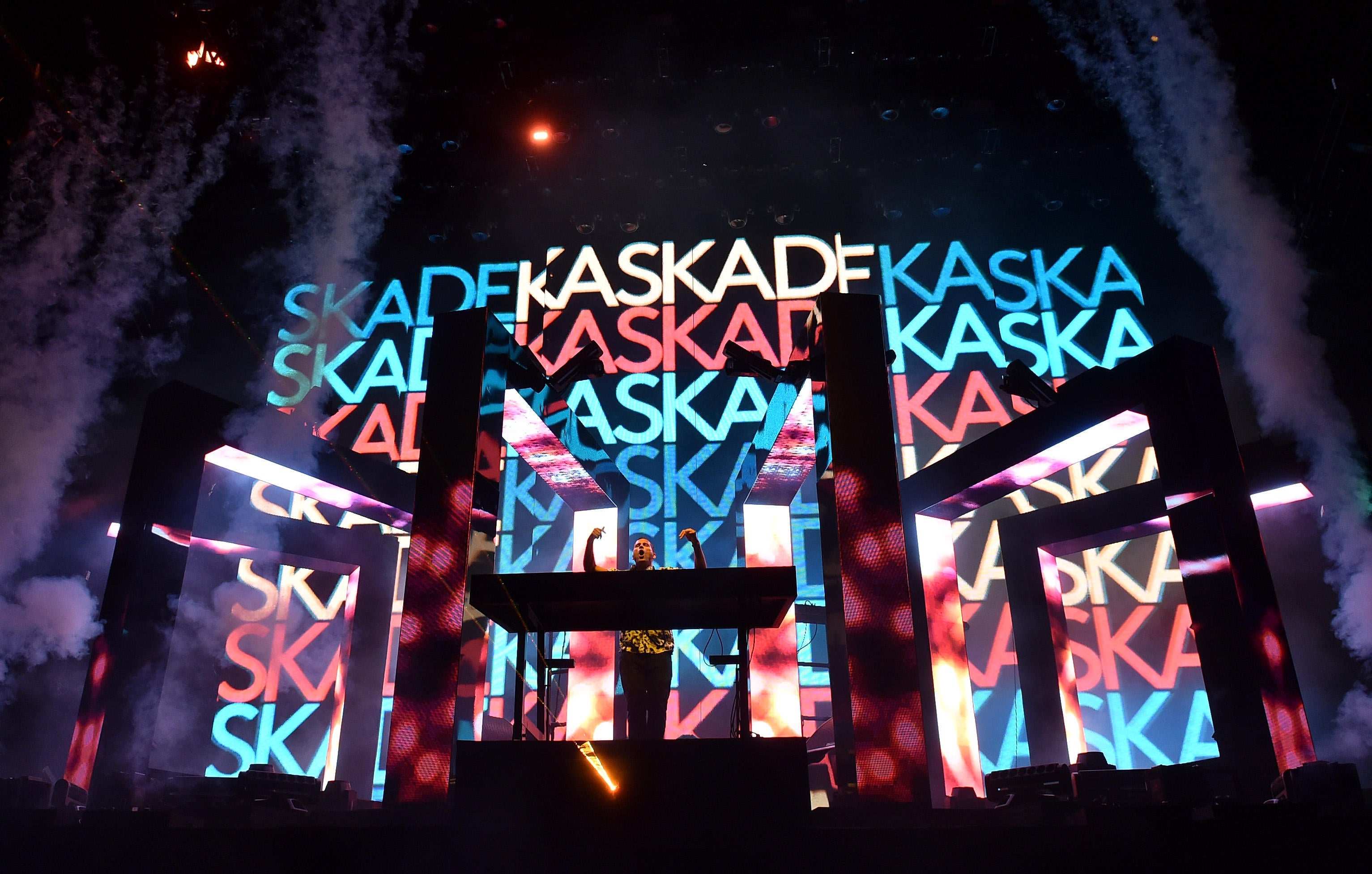 Kaskade talks DJ career, new music and his stance on drugs - CBS News
