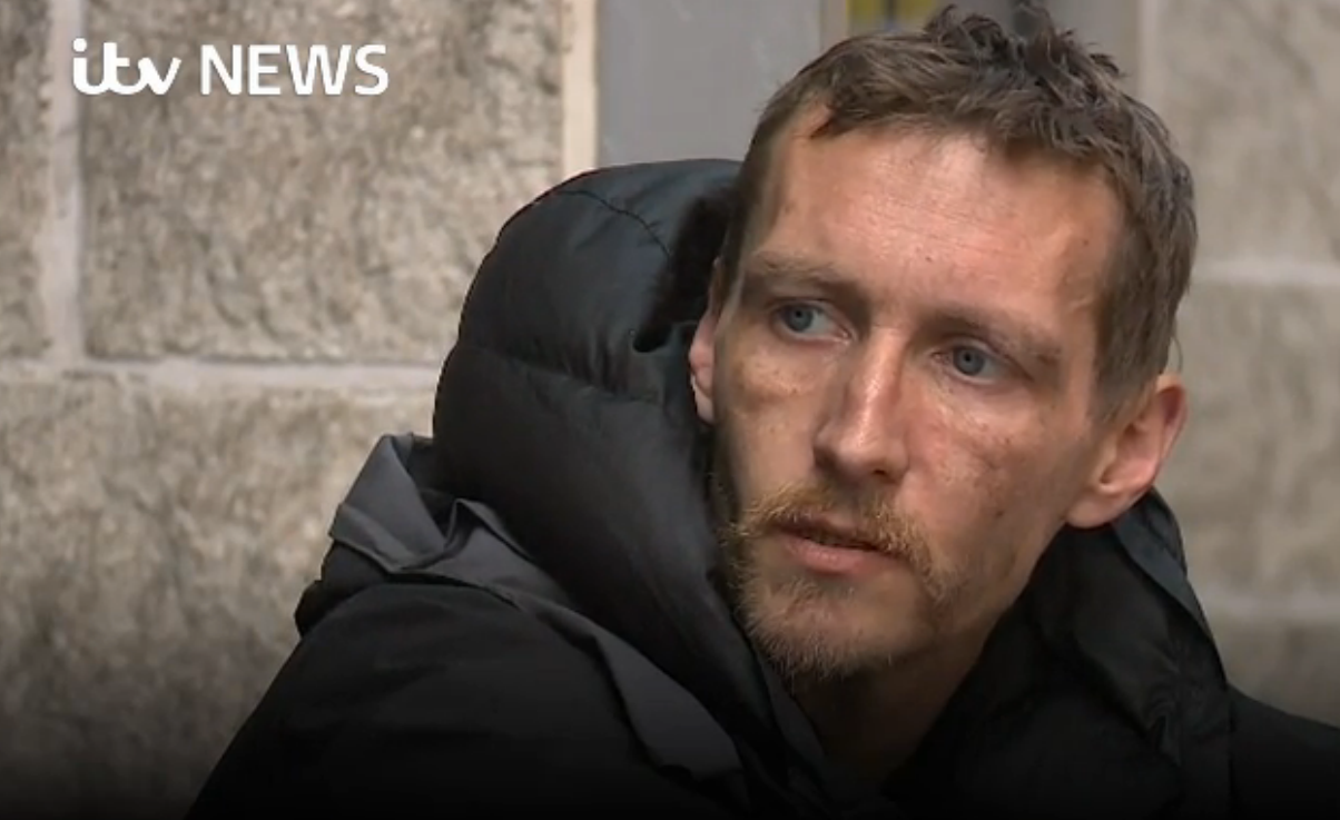 Homeless man who helped Manchester attack victims shares details of ...