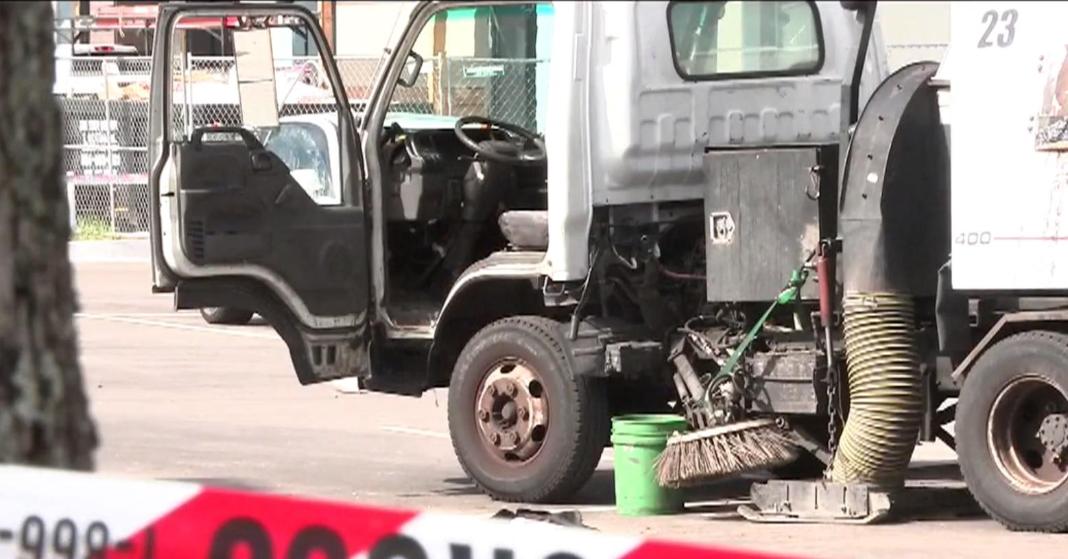 Street sweeper killed in tragic freak accident in Florida - CBS News