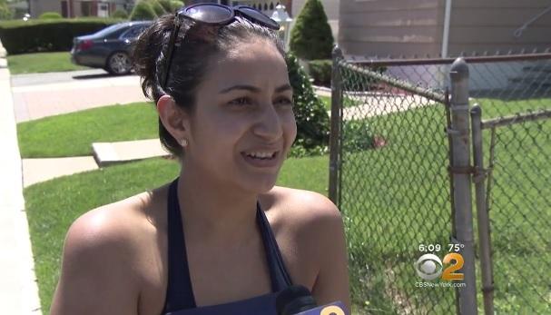 N.J. waitress saves choking 9-year-old girl - CBS News