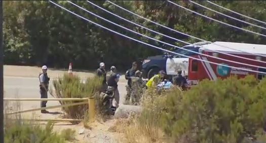 3 killed after SUV tumbles into ravine during Border Patrol chase - CBS ...
