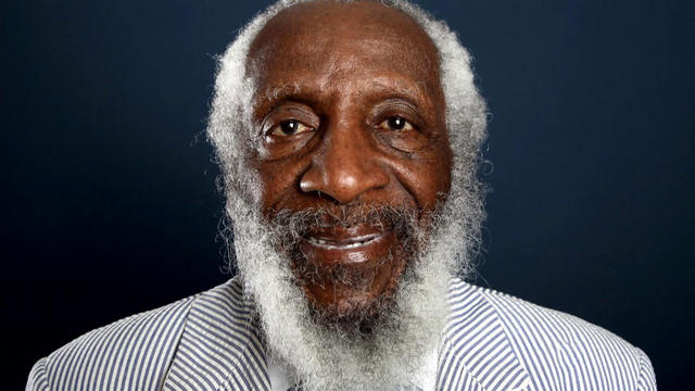 Dick Gregory, comedian who found humor while confronting racism, dead ...