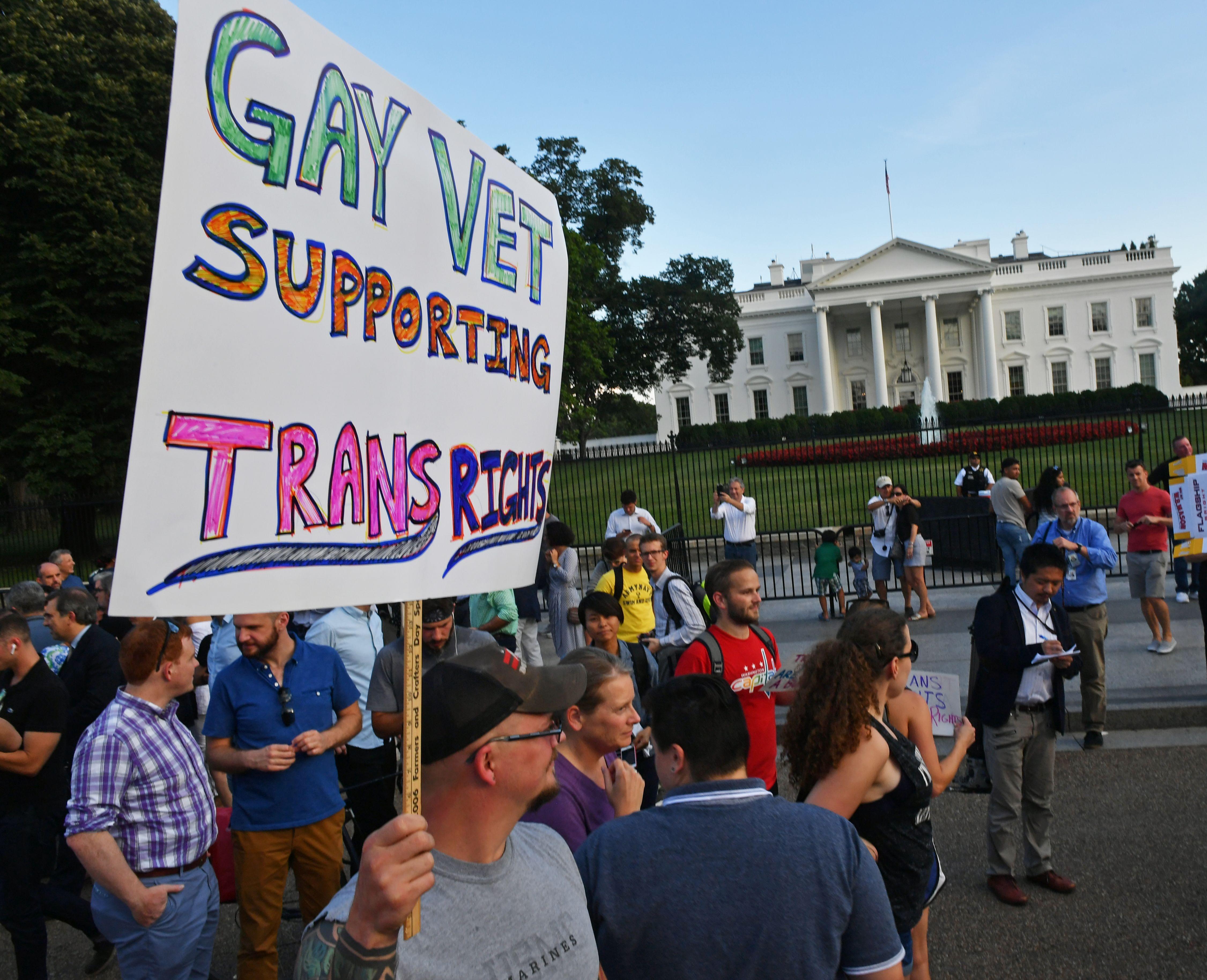 White House announces ban on most transgender service members - CBS News