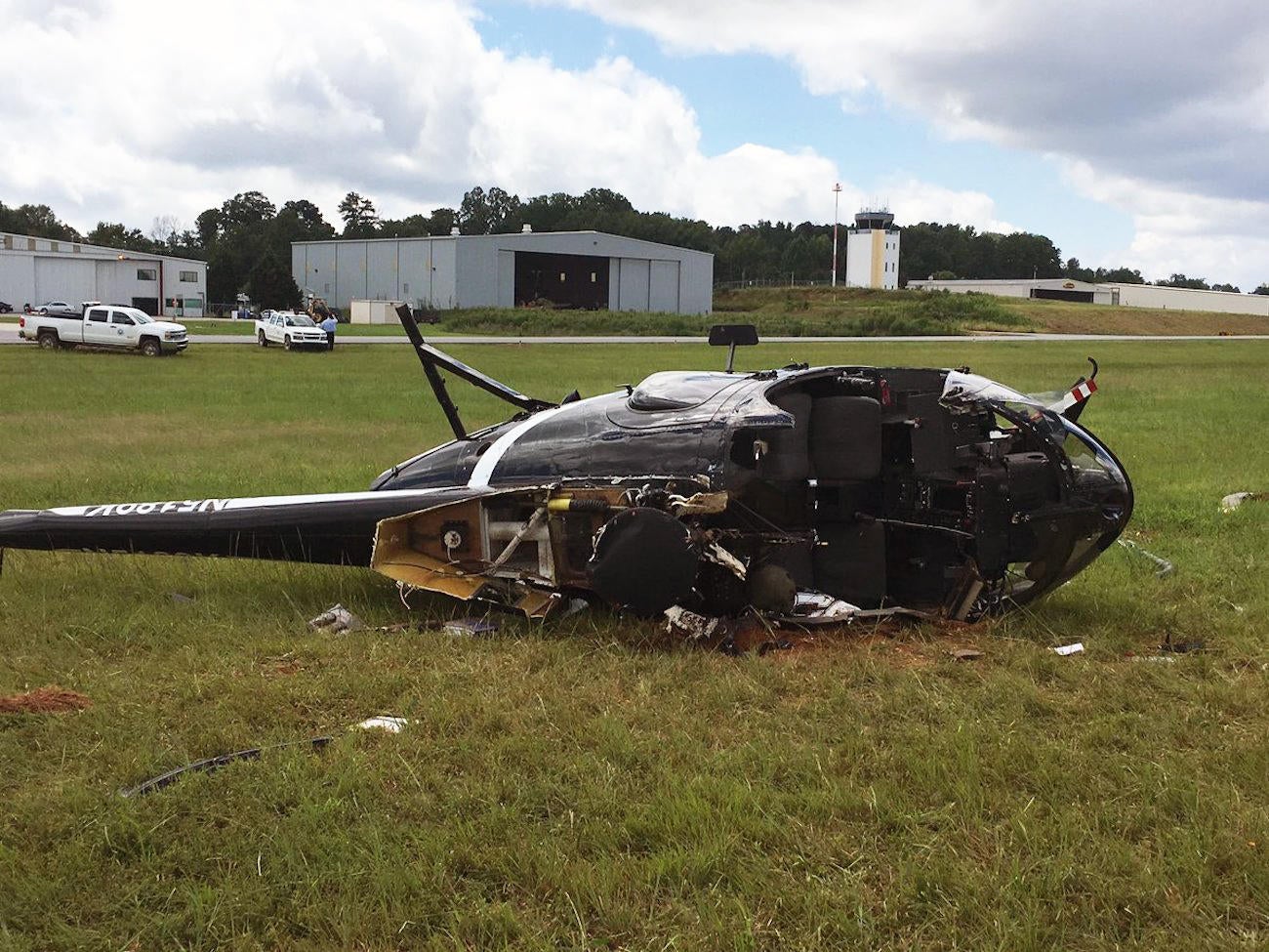 Gwinnett County police helicopter crash in Georgia near Atlanta - CBS News