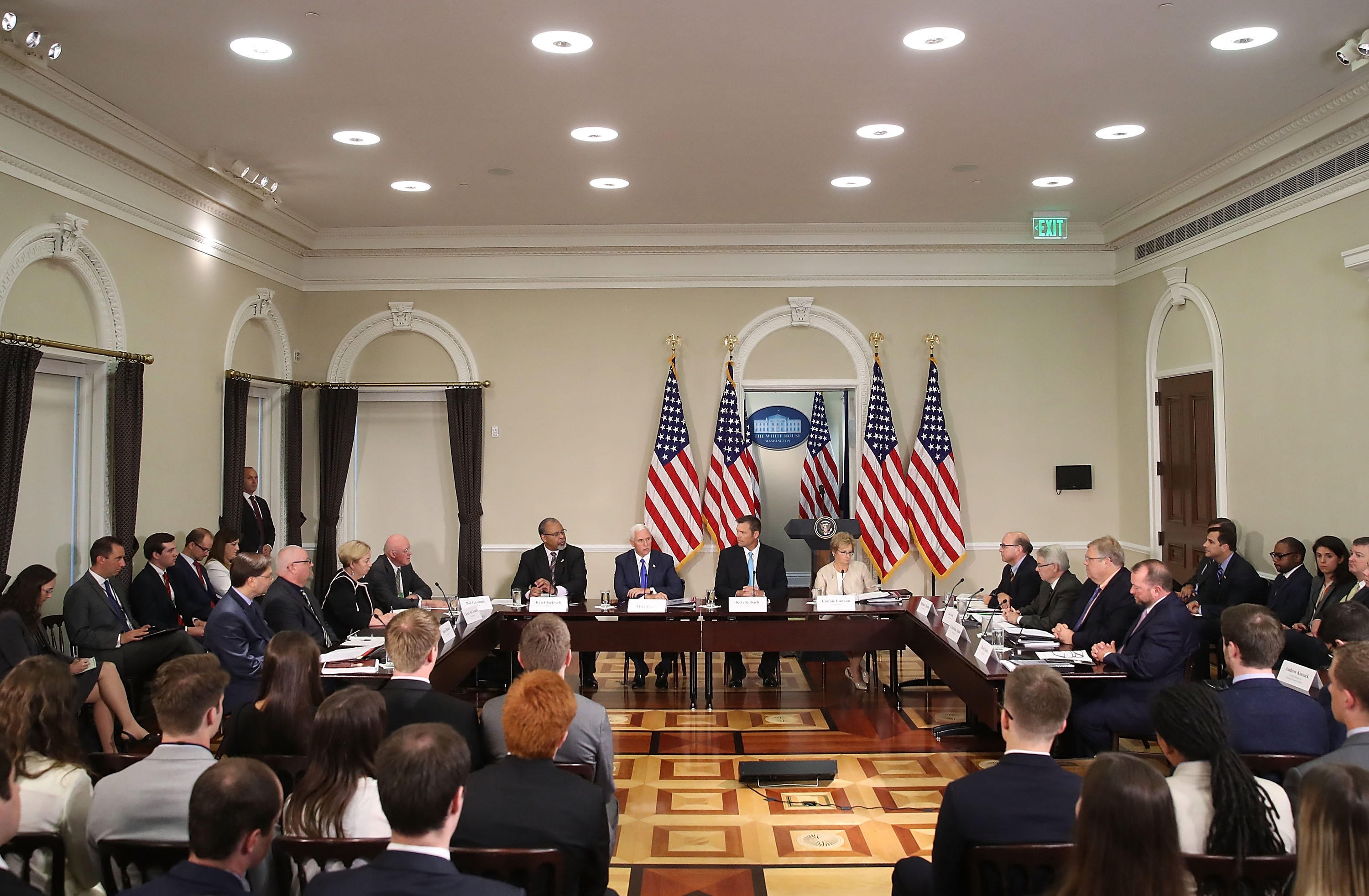 Trump voting commission criticized for lack of transparency - CBS News