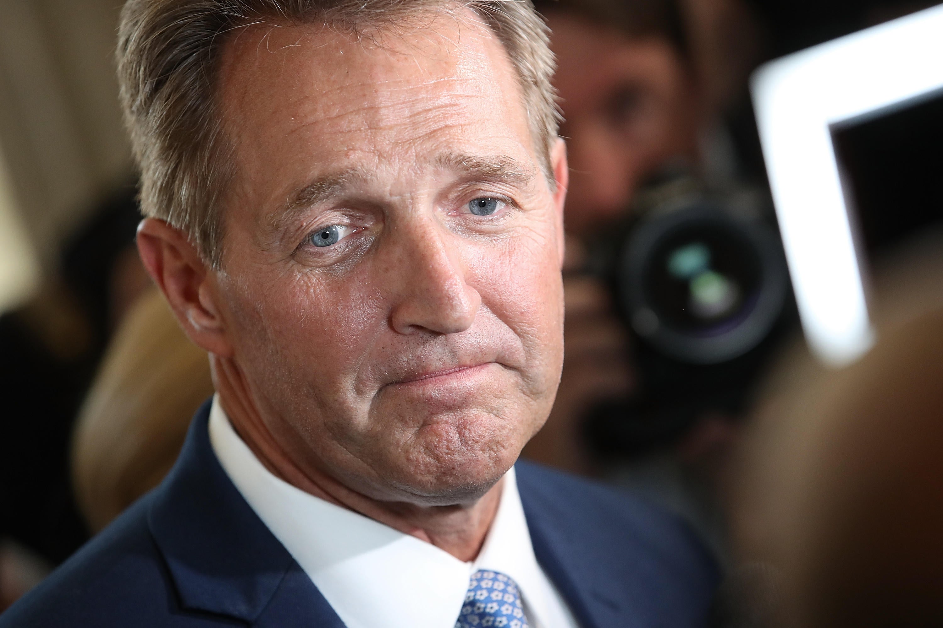 Jeff Flake says "enough" to Trump in blistering op-ed - CBS News