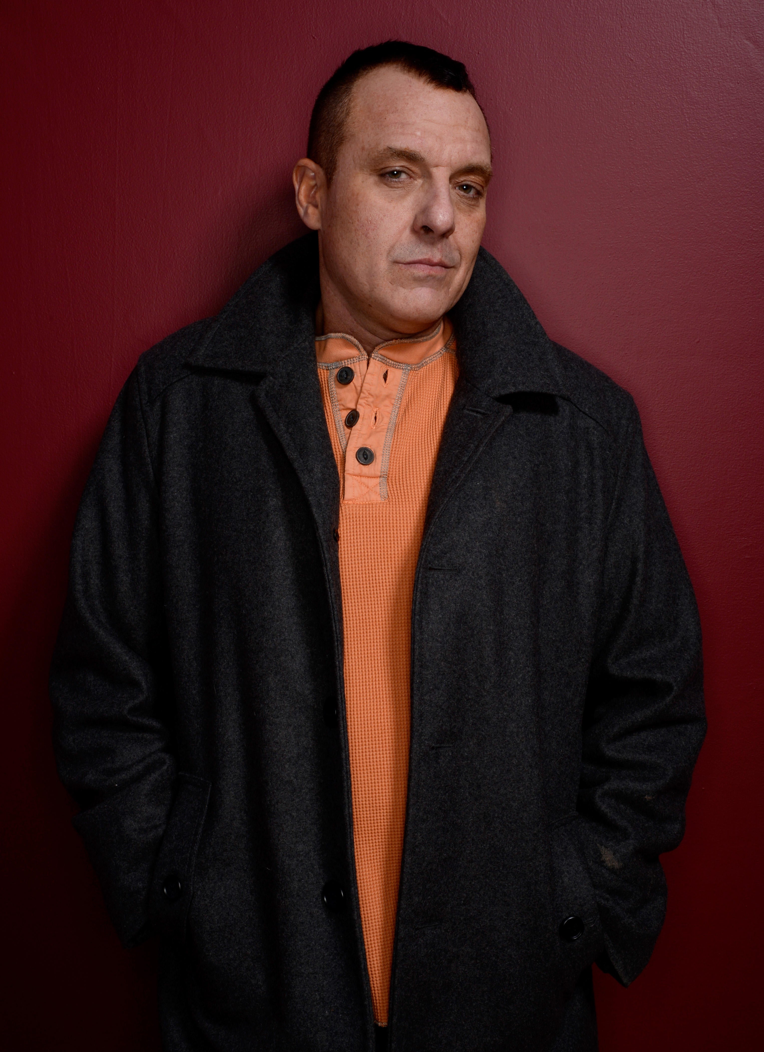 Tom Sizemore sued for allegedly groping child in 2003 - CBS News