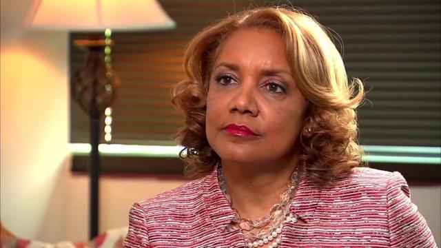 Amanda Davis, veteran Atlanta news anchor, dead at 62 after stroke ...