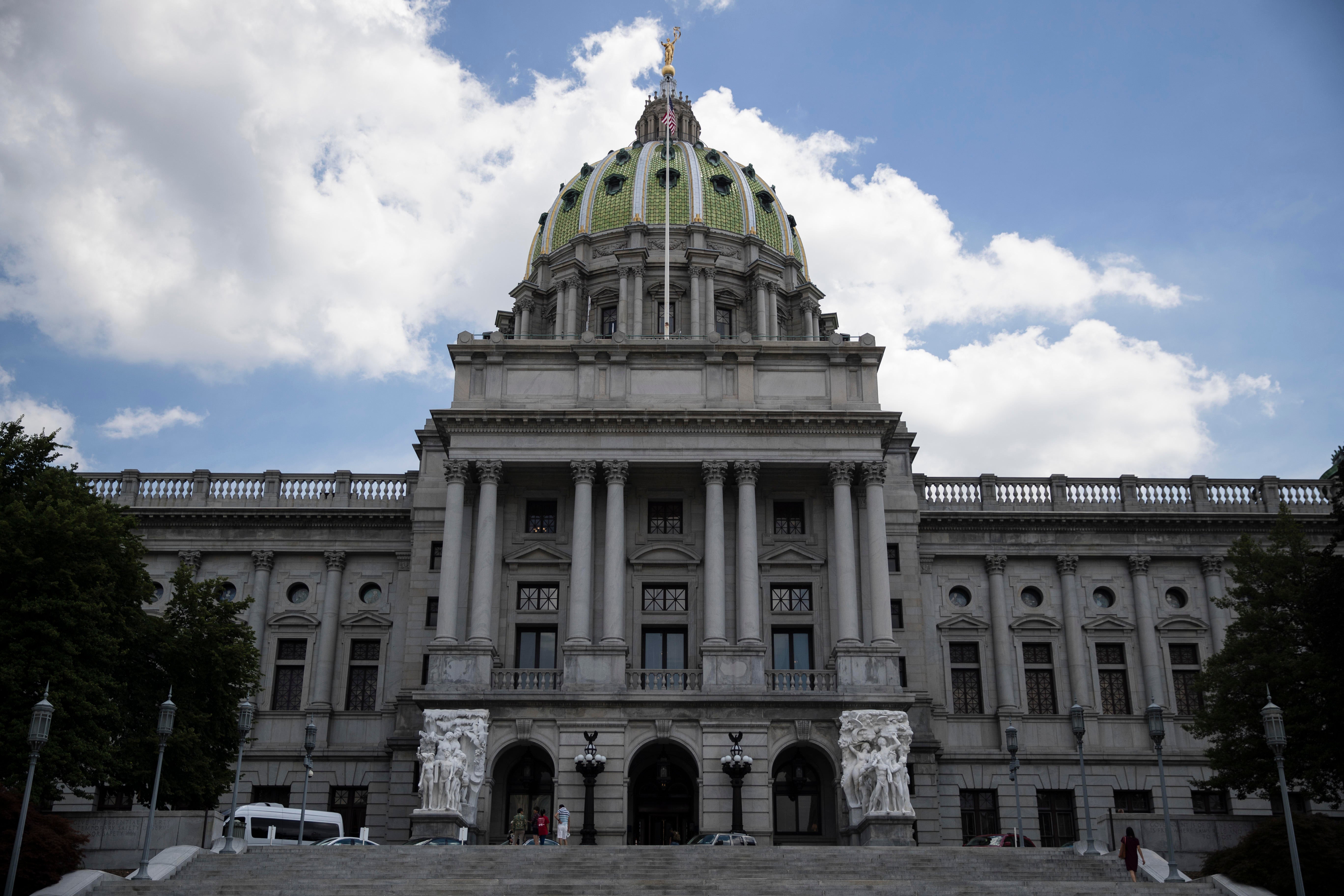Pennsylvania redistricting map challenge filed with Supreme Court - CBS ...