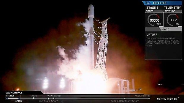SpaceX Falcon 9 sends satellites into space in spectacular predawn ...