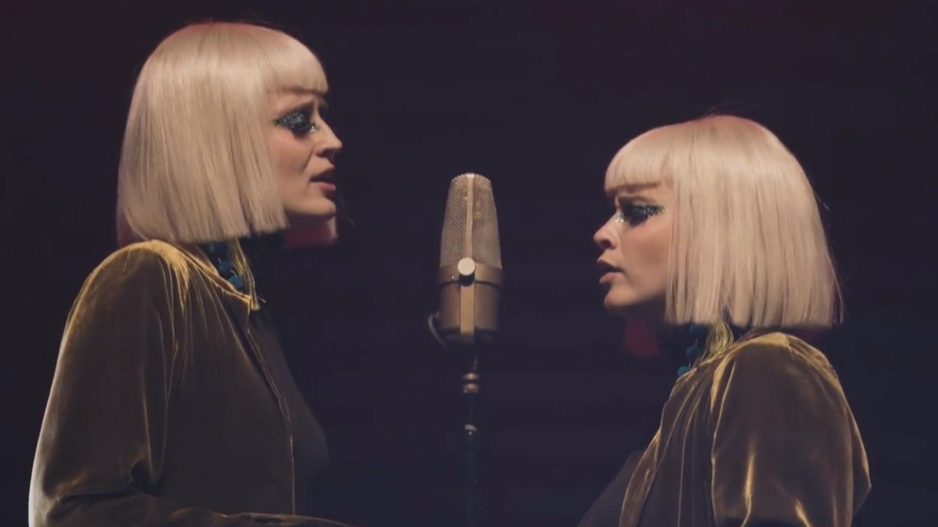 Jess Wolfe and Holly Laessig of indie pop's Lucius on their "vocal ...
