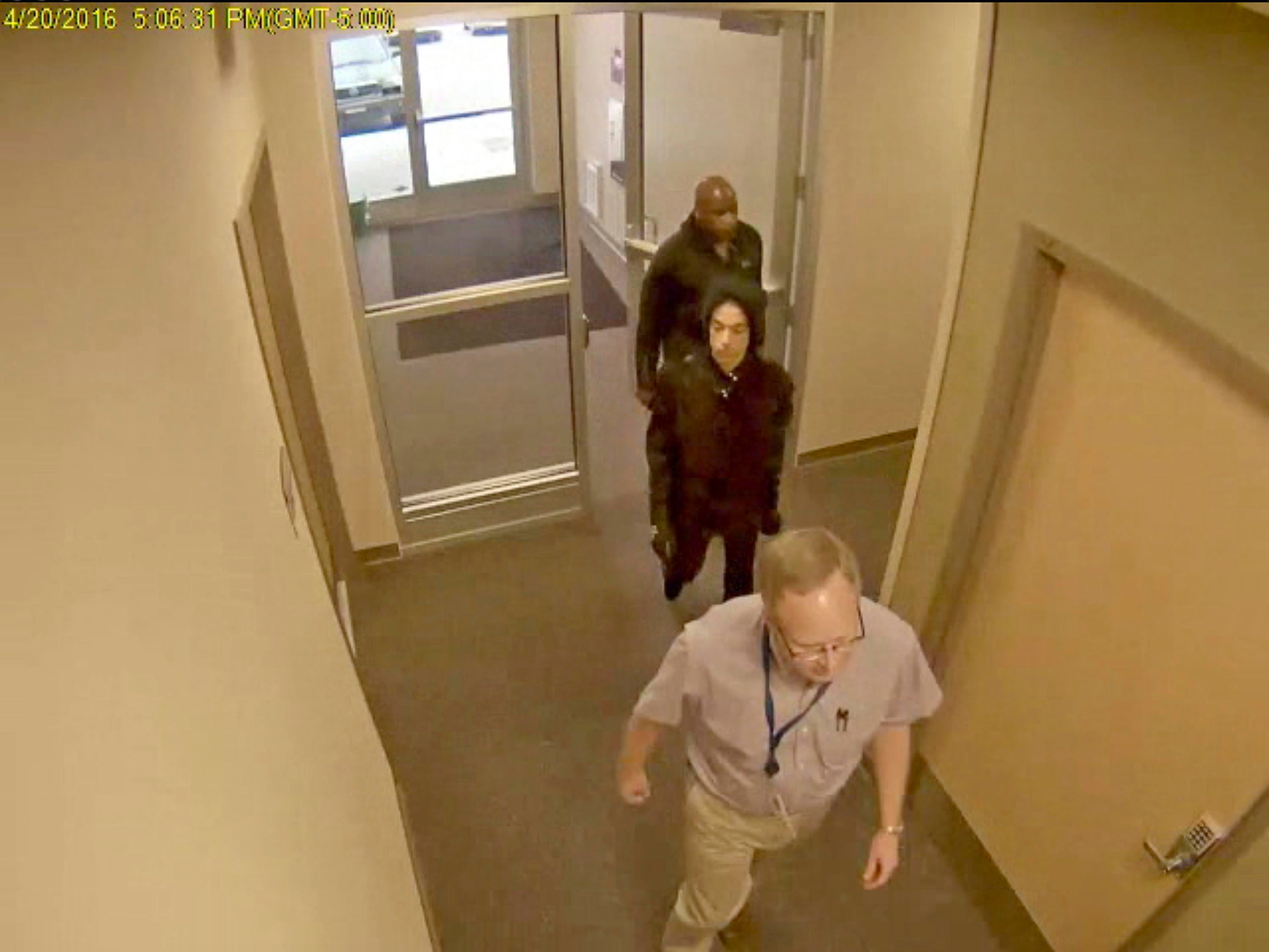 Video shows Prince at doctor's office day before his deadly overdose ...