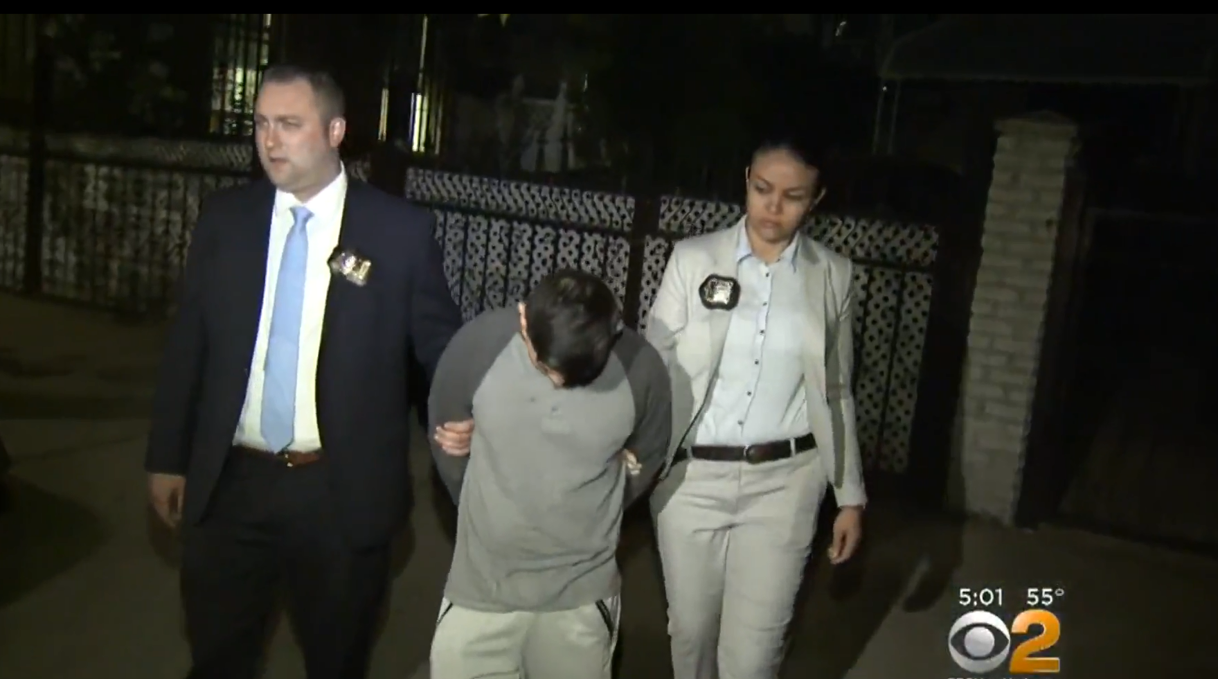 Cops: "Spiritual healer" accused of sex abuse walked on pregnant woman's stomach - CBS News