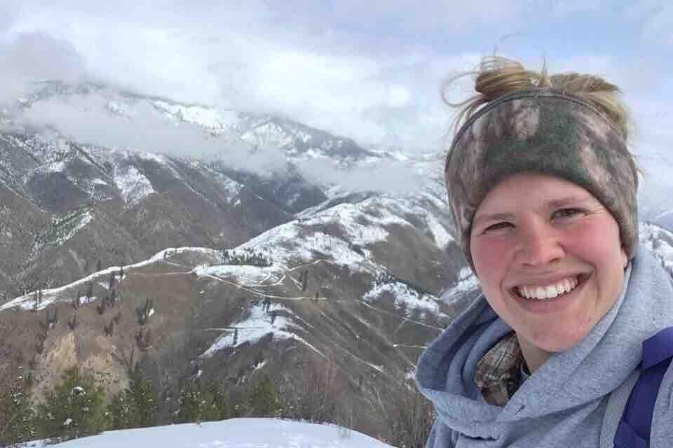 Amber Kornak mauled by bear on "dream" job with grizzly bears in ...