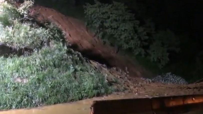 Evacuations lifted near Lake Tahoma dam in western North Carolina - CBS ...