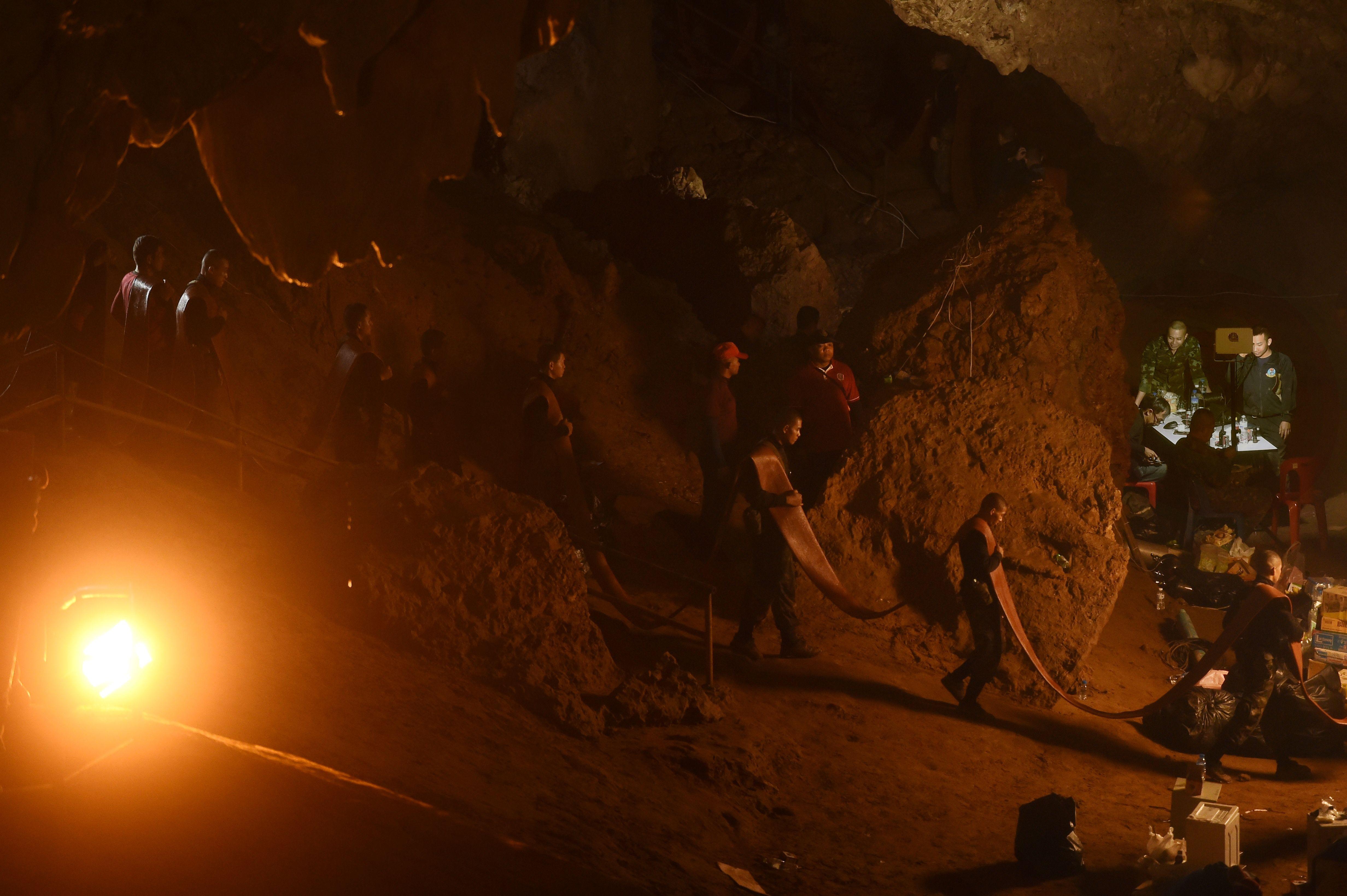 Thailand cave flooding with children trapped; soccer team and coach in ...