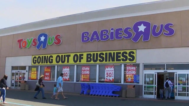 Toys R Us reopening? Group of investors planning comeback for the toy chain brand and Geoffrey ...