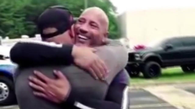 Dwayne "The Rock" Johnson surprises stunt double Tanoai Reed with ...