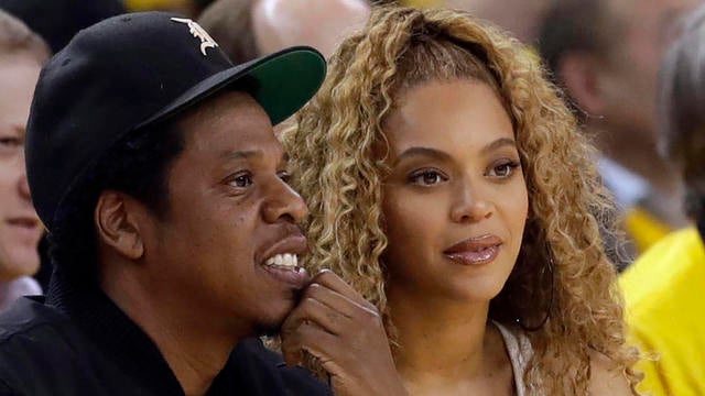 Beyoncé portrait: Historic Beyoncé Vogue portrait will be displayed at ...