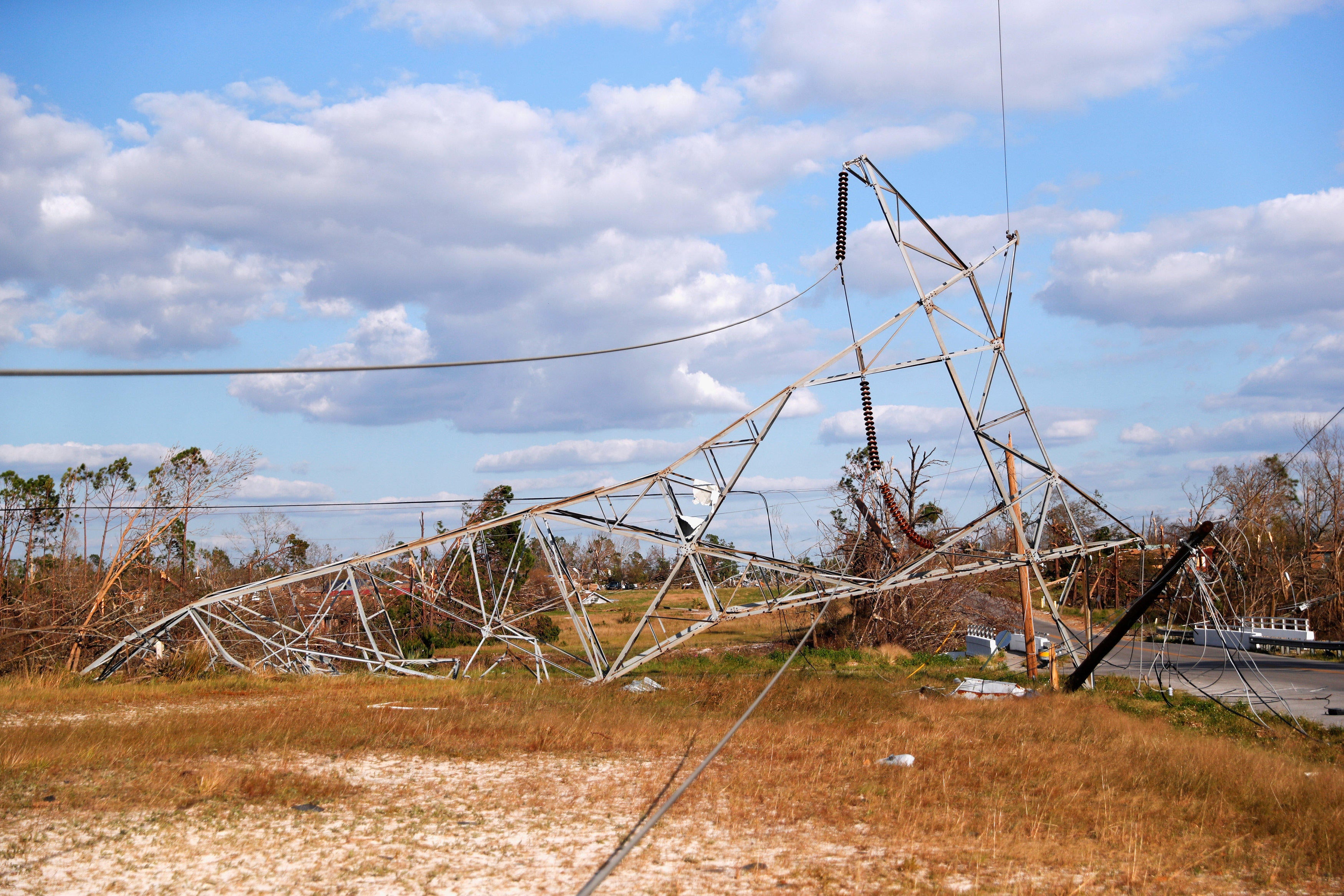 Hurricane Michael: Trump to tour ravaged areas of Florida and Georgia ...
