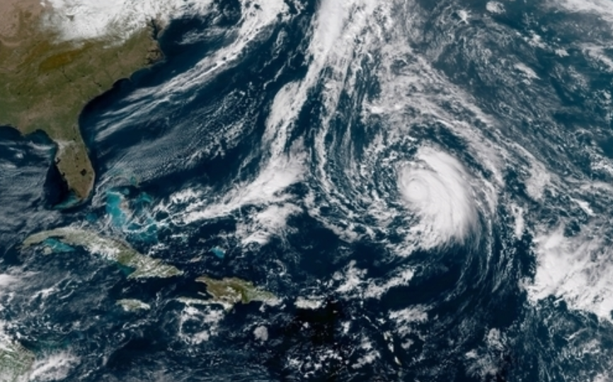 Hurricane Oscar strengthens over Atlantic Ocean today, still no threat ...