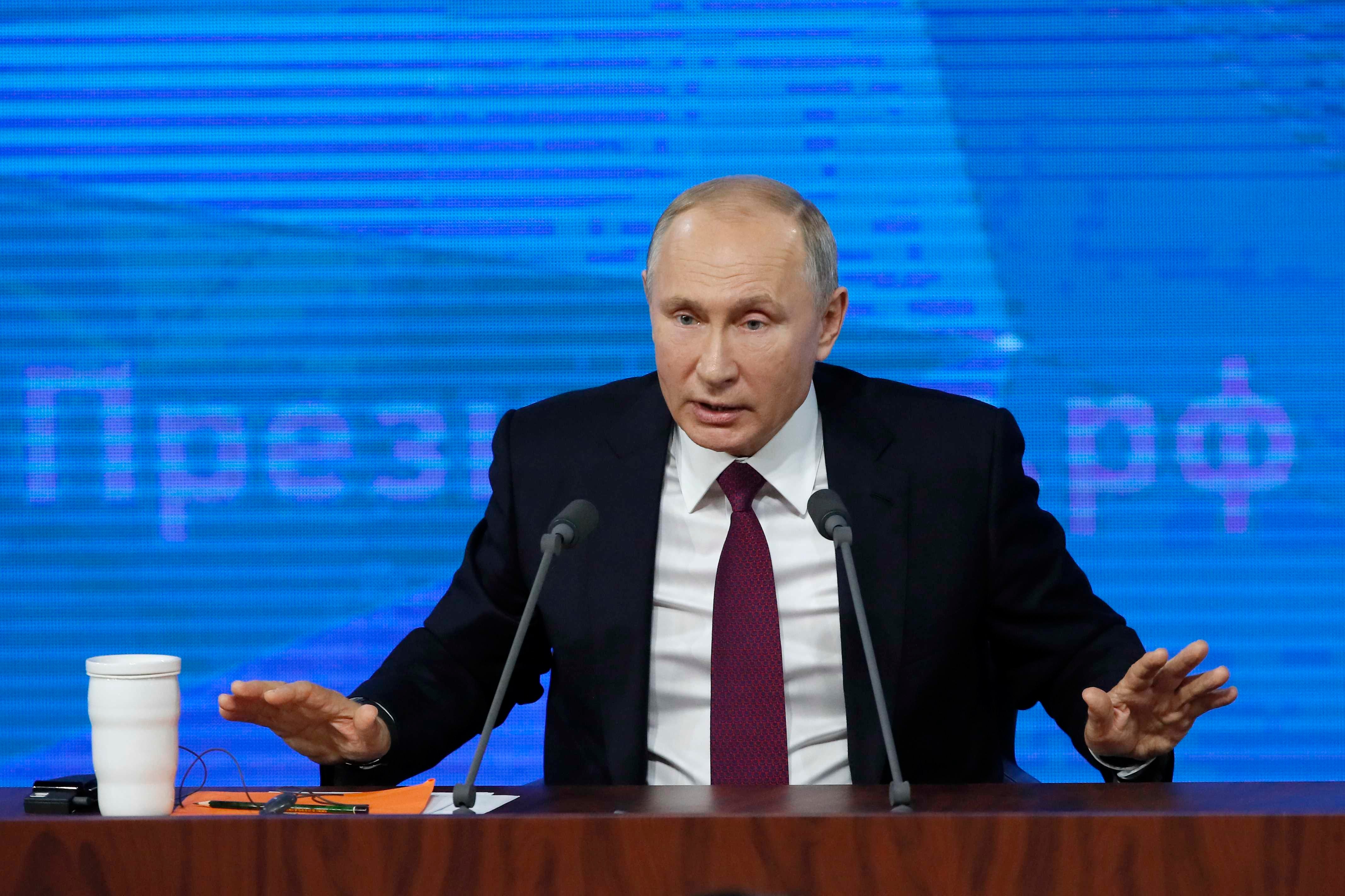 Russian President Vladimir Putin holds annual end-of-year news ...
