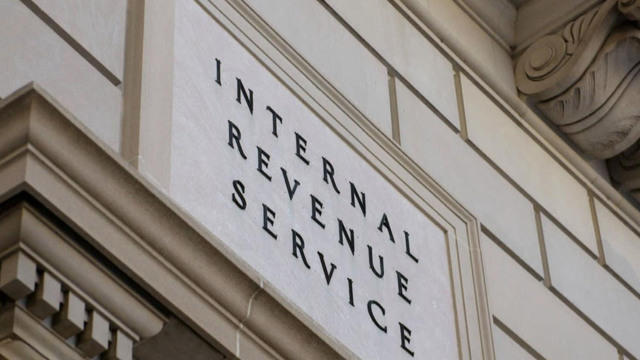 It's tax season -- prime time for hackers and scammers - CBS News