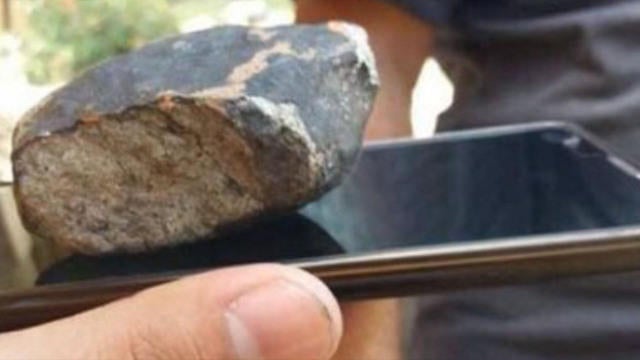Meteorite appears to hit Cuba - CBS News