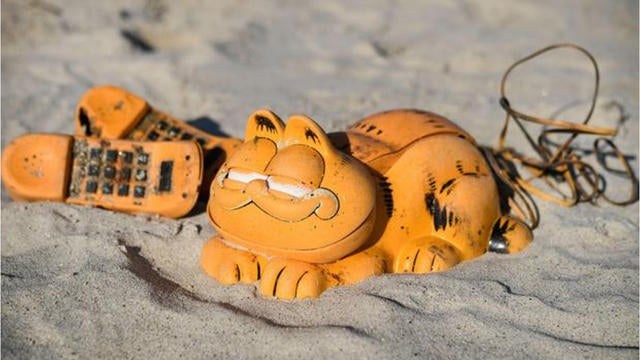 "Garfield" phones washing ashore have littered France's coast for 30 ...