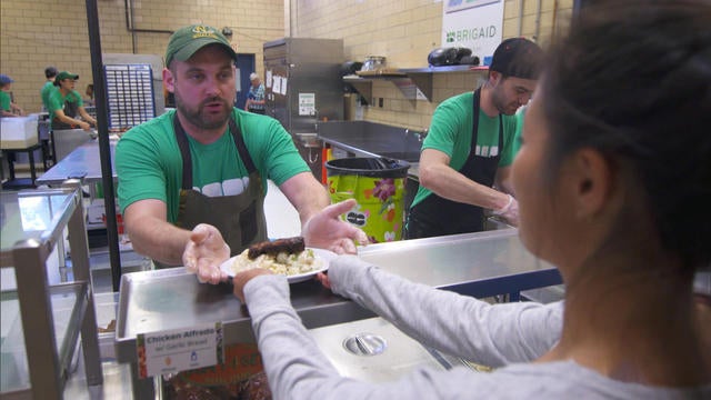 Let's redo lunch: How Chef Dan Giusti's Brigaid is revolutionizing school cafeteria menus - CBS News