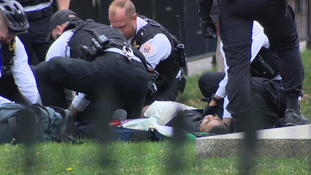 Man lights himself on fire outside White House today, suffering non ...