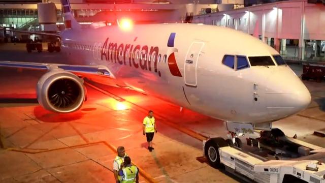Donald Trump Boeing 737 advice: "REBRAND the plane" - CBS News