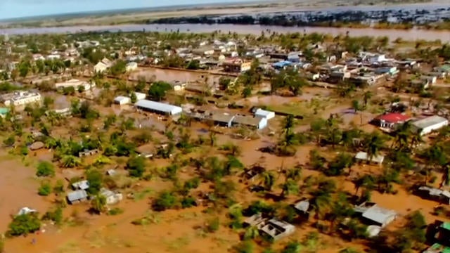 Cyclone Kenneth hits Mozambique today but flooding could last days and ...