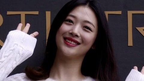 Sulli has died: Former f(x) member and South Korean pop star who decried cyberbullying found ...