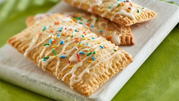 Recipe: DIY Toaster Pastries - CBS News