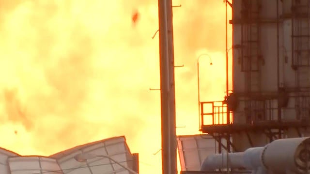 Port Neches explosions: 60,000 people forced to evacuate after ...