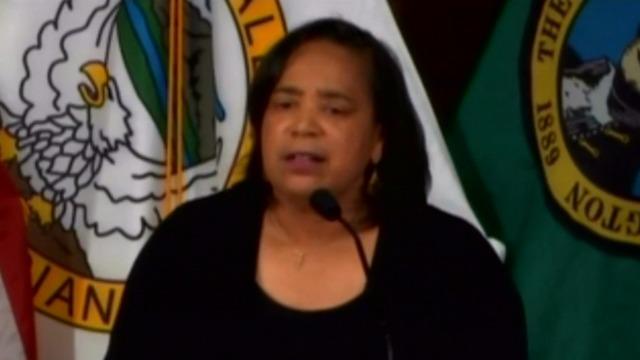Manuel Ellis: Tacoma mayor calls for firing of officers involved in ...