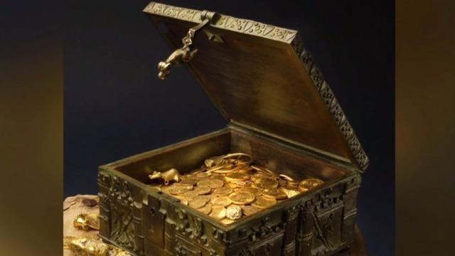 Photos apparently show famed hidden treasure found after 10-year search ...