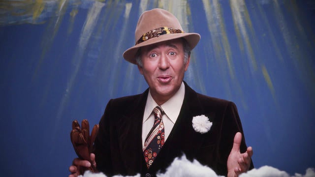 The essence of comedy giant Carl Reiner - CBS News