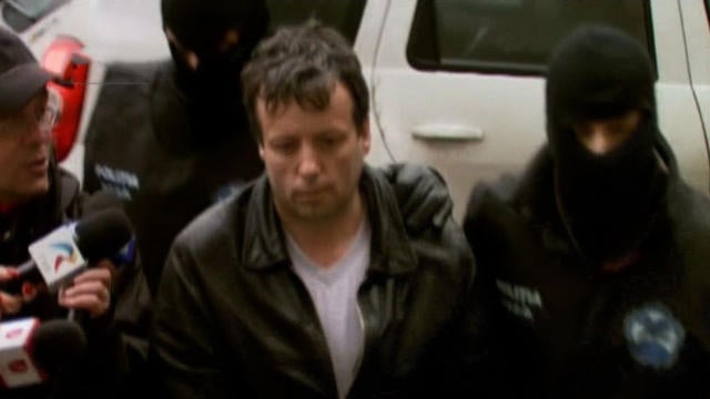 "Guccifer" hacker who claims to have breached Clinton server changes ...