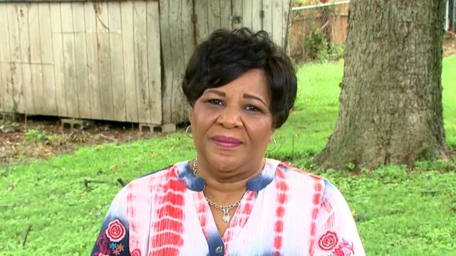 Trump names Alice Johnson, pardoned in his first term, to be "pardon ...