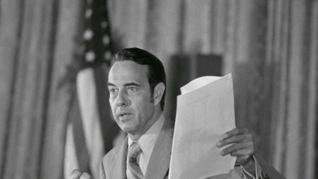 Bob Dole says he's been diagnosed with stage 4 lung cancer - CBS News