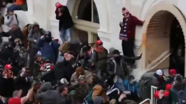 Capitol riot suspect Thomas Sibick accused of assaulting cop and ...