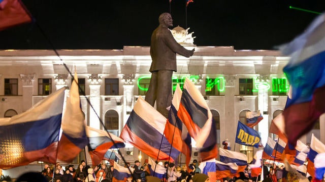 Official results: 97 percent of Crimea voters back joining Russia - CBS ...