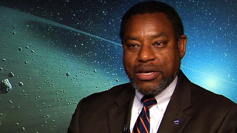 Lockheed wins $915 million "space fence" contract - CBS News