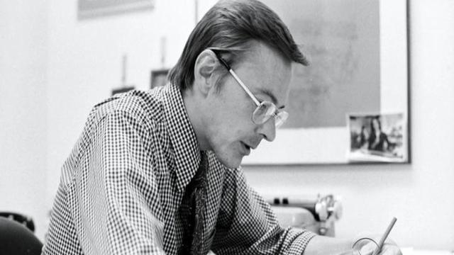 Veteran CBS newsman Bruce Morton dead at 83 - CBS News