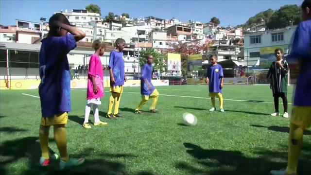 Brazil soccer field first to use players' kinetic energy to turn on the ...