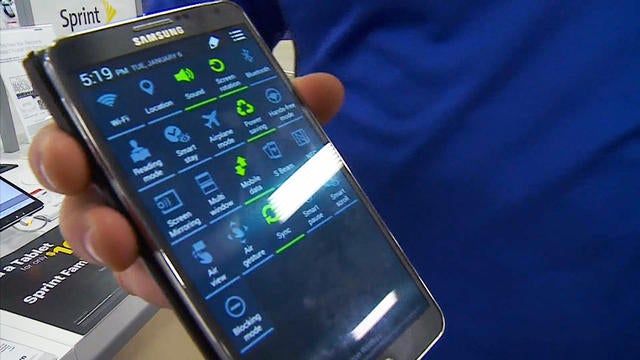 How to keep your phone from dying in freezing weather - CBS News